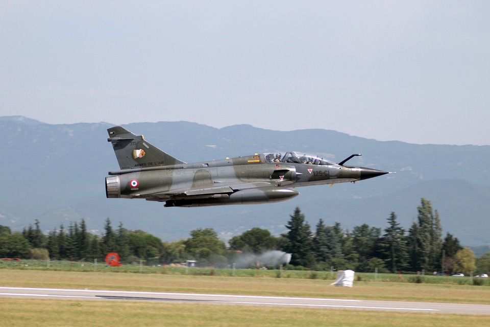 Mirage 2000: Características historia y especificaciones – Aeronaves y ...